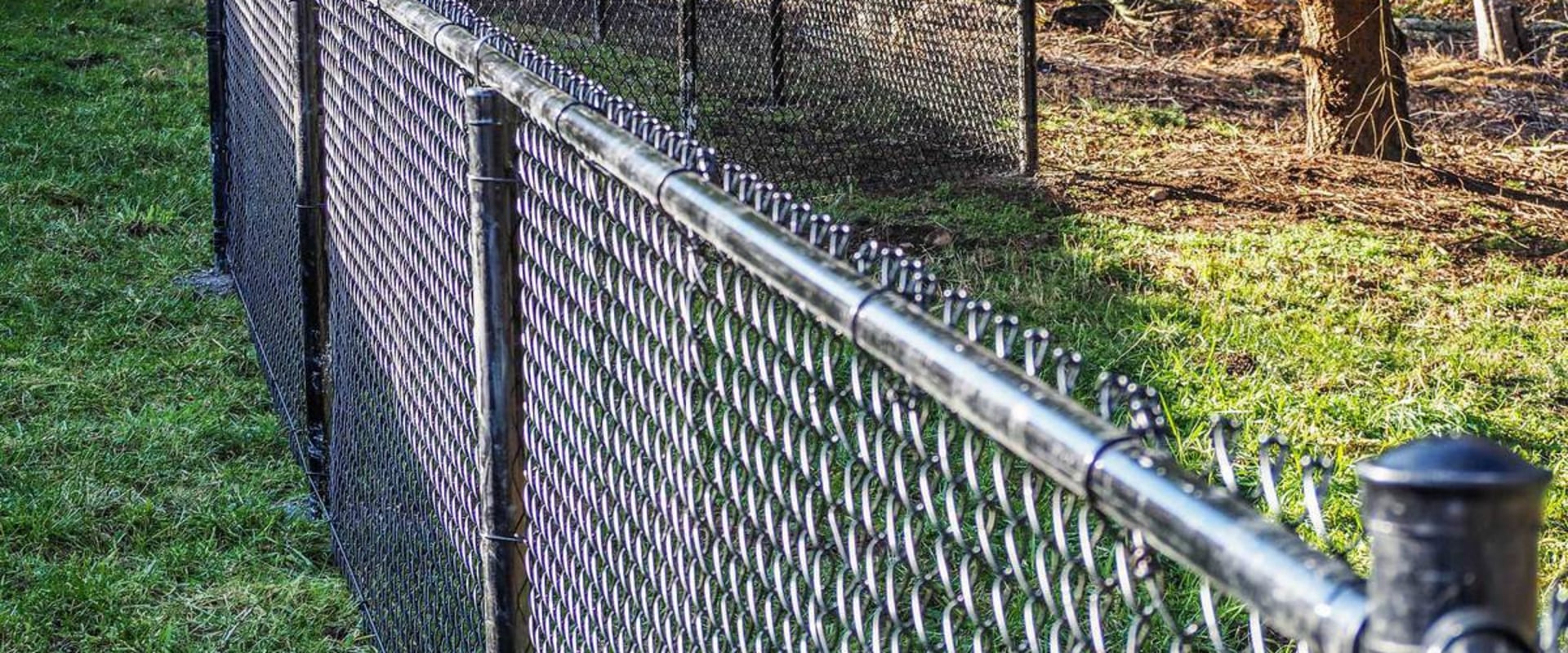 An Easy Guide To Installing Chain Link Fencing For Improved Landscape ...